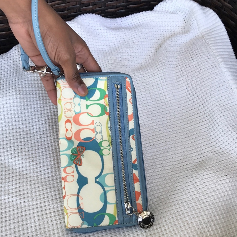 Coach Signature Zip Wallet - Gem